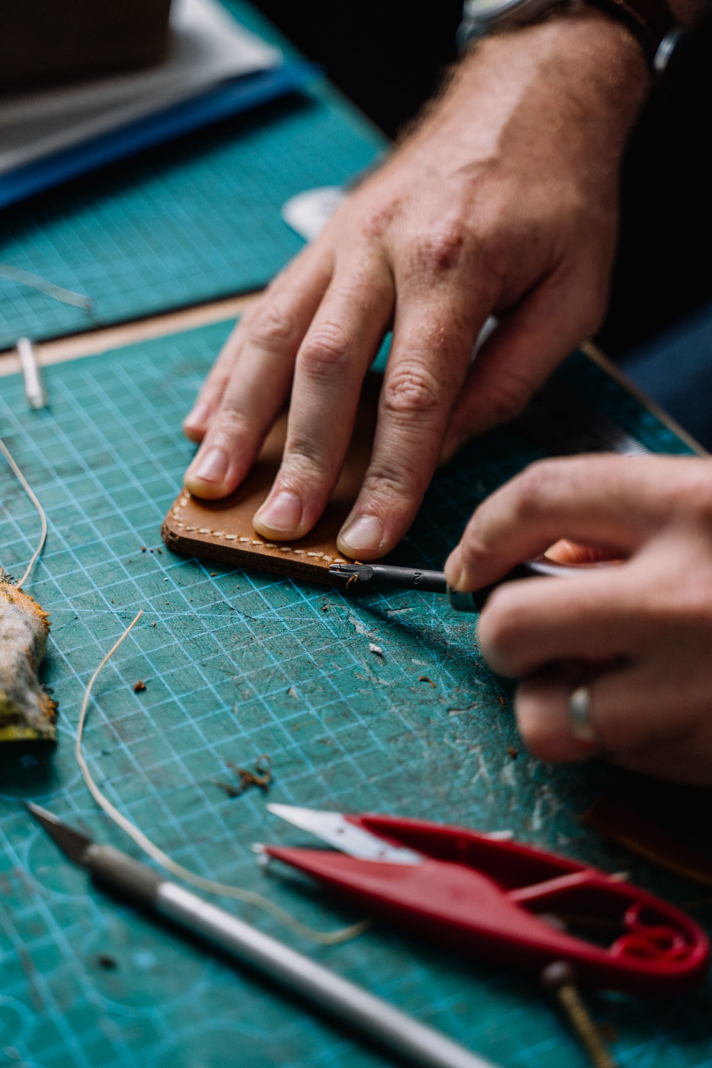 The History of Leather: From Ancient Times to Modern Fashion – BOSTANTEN